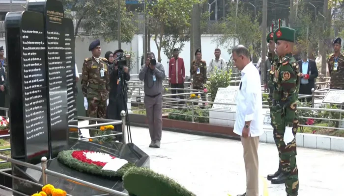 National Martyrs' Army Day: President and Prime Minister pay tribute at ...